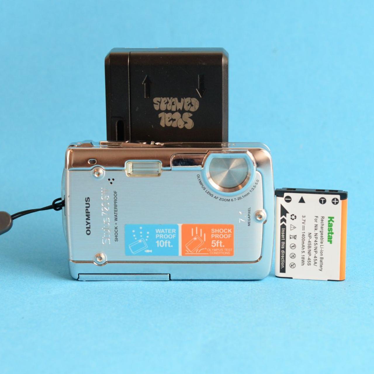 Olympus Stylus 720 SW Digital Camera | 7.1MP | Tested & Working | Silv ...